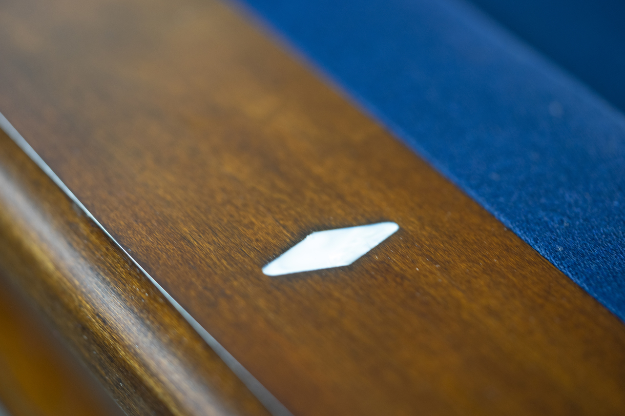 Miller 8' Slate Pool Table w/Premium Billiard Accessories - Vitale ...